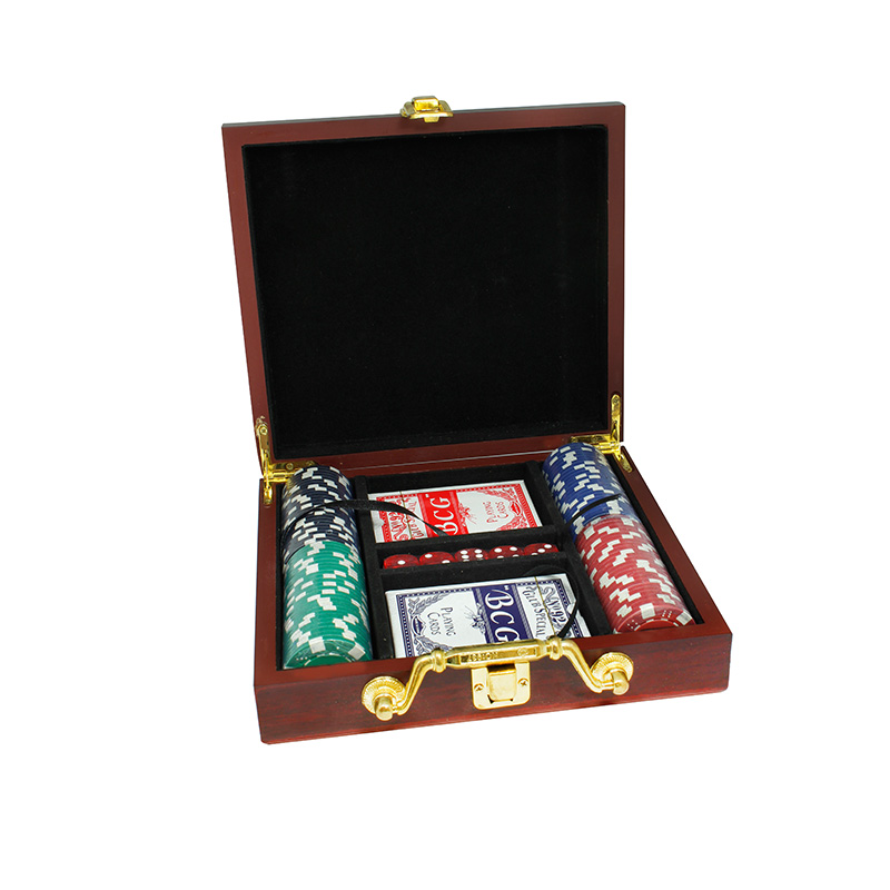 POKER SET IN WOODEN CASE - Hercules